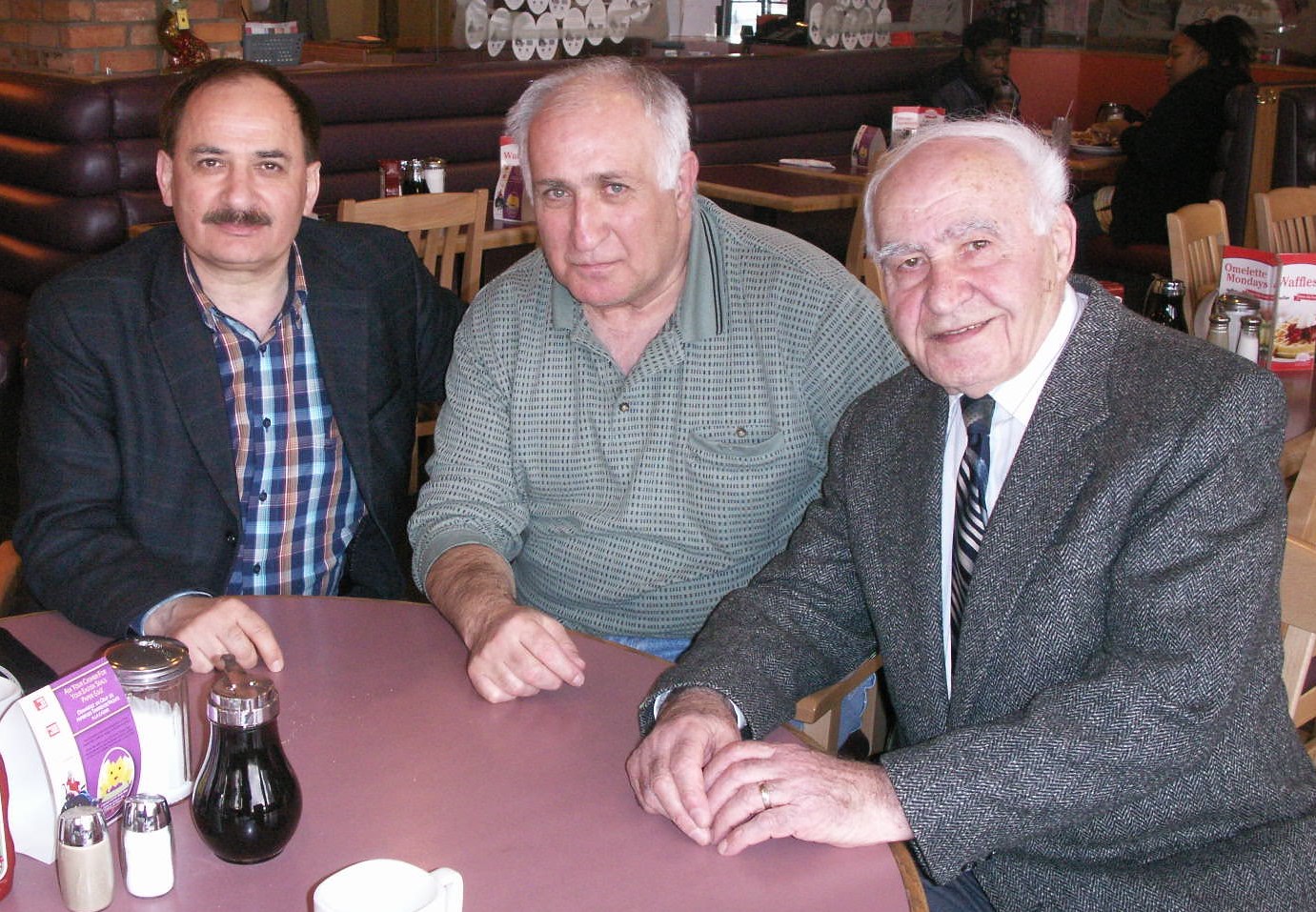 Anadolu’nun Evlatlarından Sivaslı Nişan Şişmanoğlu, Toronto'da, 9.12. ...