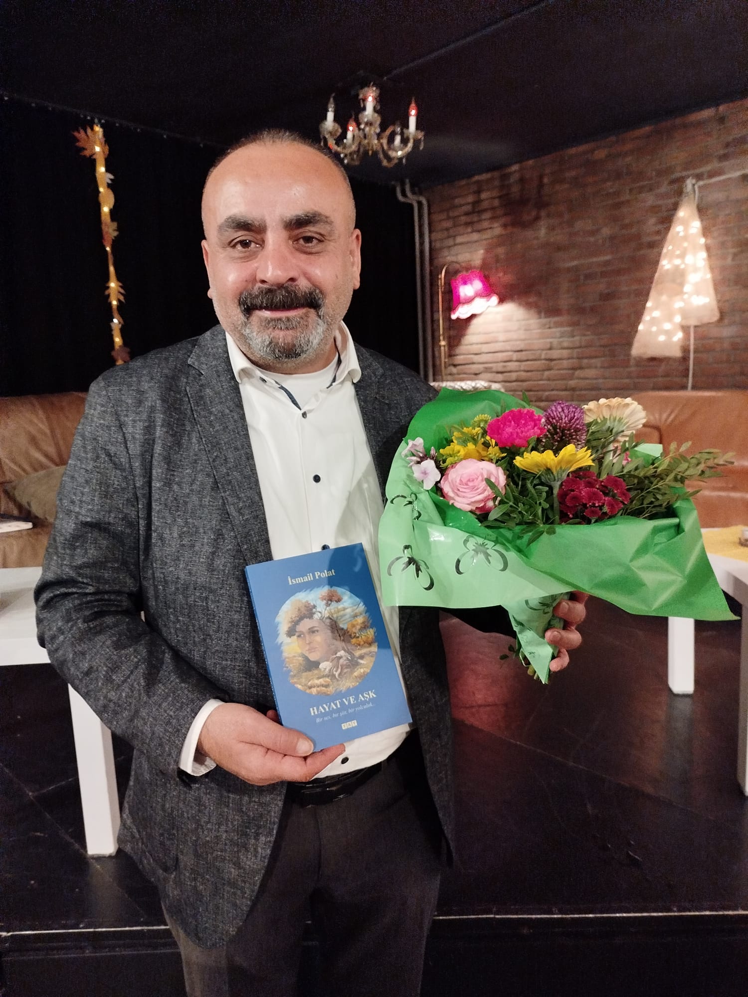İSMAİL POLAT’IN “HAYAT VE AŞK” ŞİİR AKŞAMI GÜZEL OLDU - Kemal Yalcin